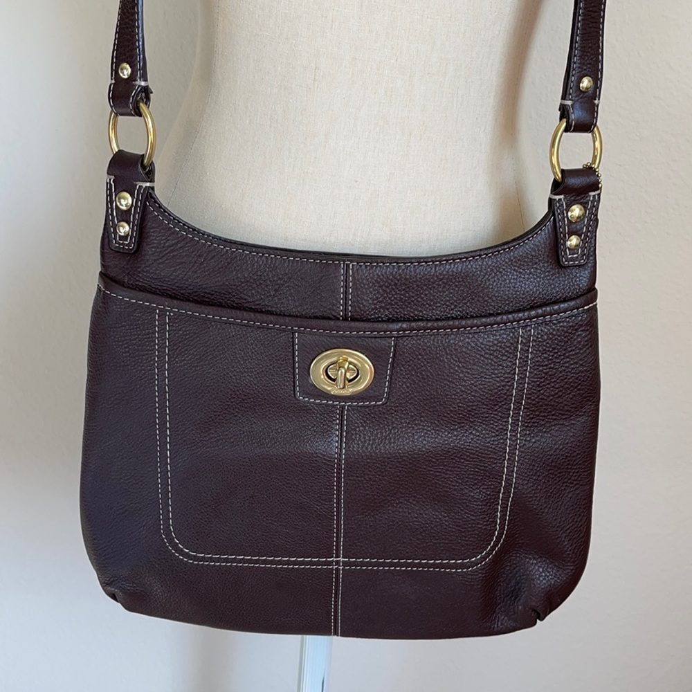Coach Brown Leather Turn Lock Crossbody Bag - Gem